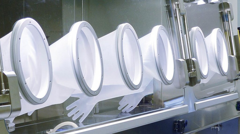 Aseptic Isolator for washing Environment