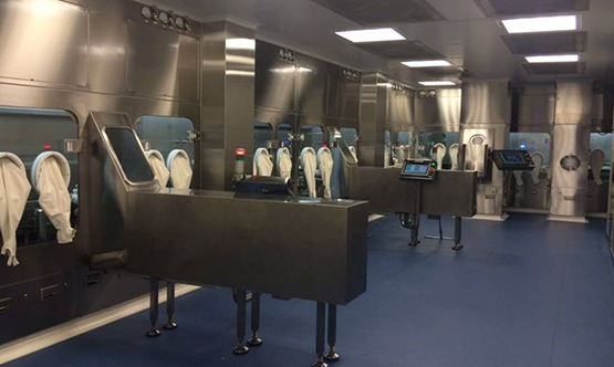 Open and Closed Isolators for Pharmaceutical Industry